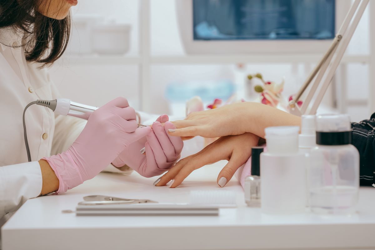 A Starter’s Guide to Cosmetology Insurance | BBI