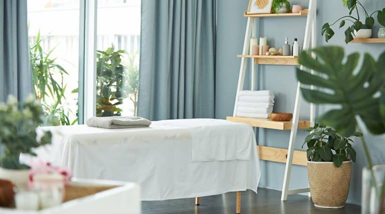 Salon and Spa Insurance: Everything You Need to Know